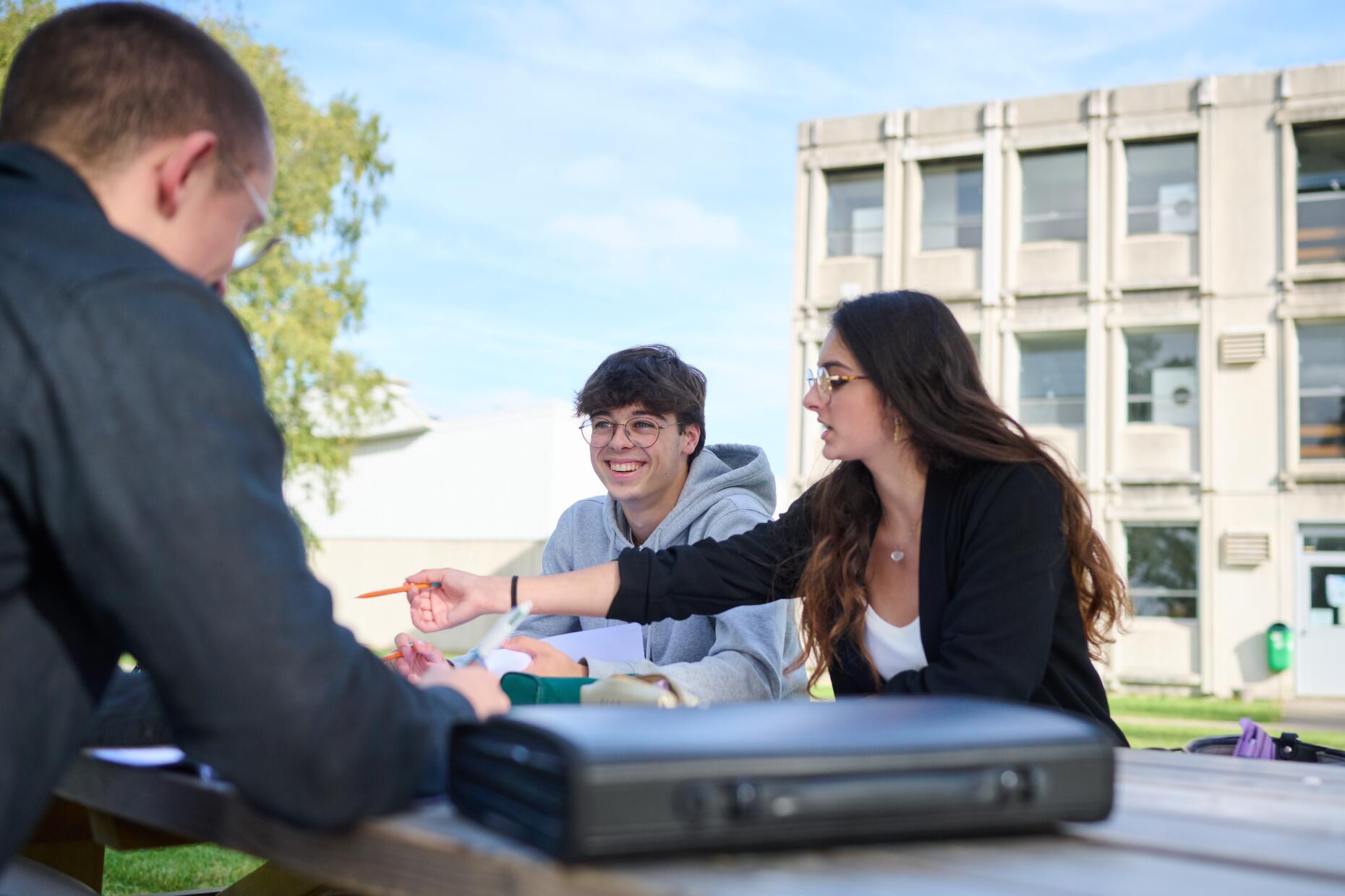 Les bonnes raisons de choisir l'Université de Picardie Jules Verne | UPJV